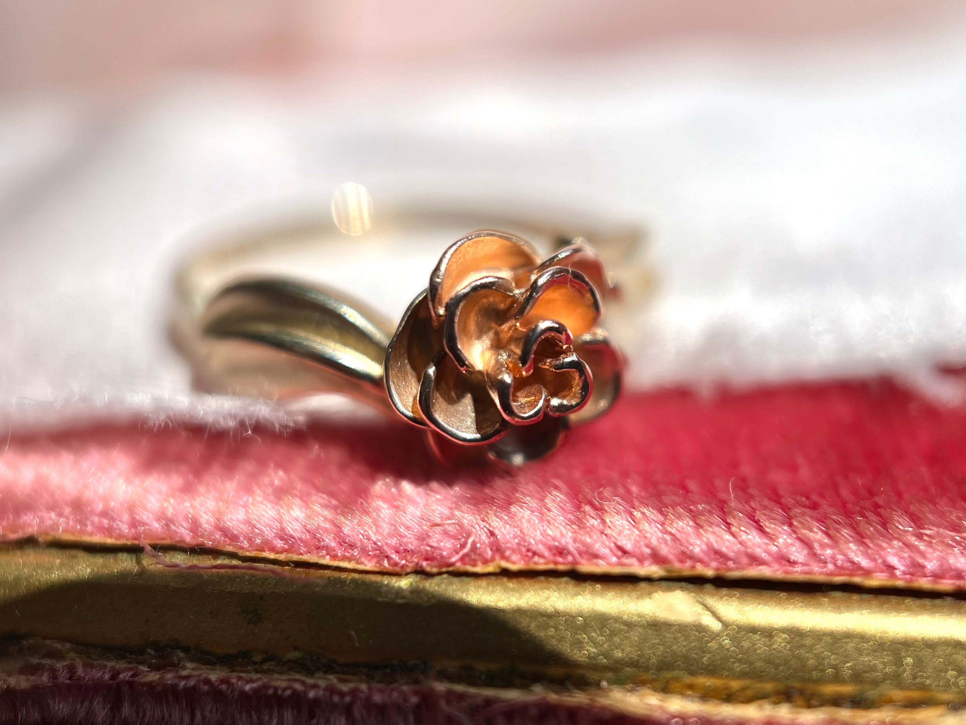 Megan Vintage Blooming Rose Ring in Solid 10k Gold – Vintage Jewelry Co.