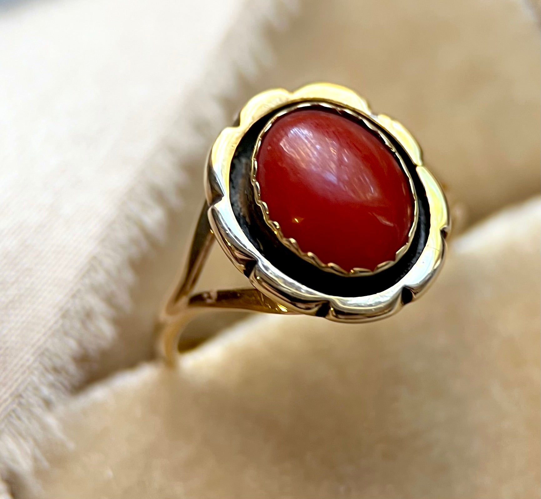 Signed Ed Kee Coral Navajo Ring in 14k Yellow Gold – Vintage Jewelry Co.